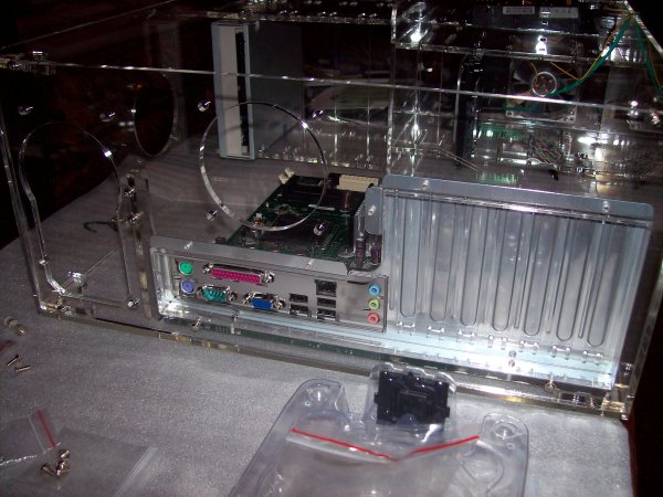 Assembling Sunbeam AC-T Transparent Clear Acrylic ATX Mid Tower ...